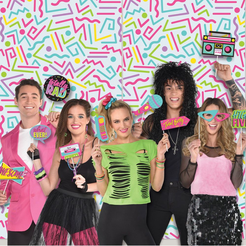 Awesome 80's Scene Setter with Photo Props: Party at Lewis Elegant ...
